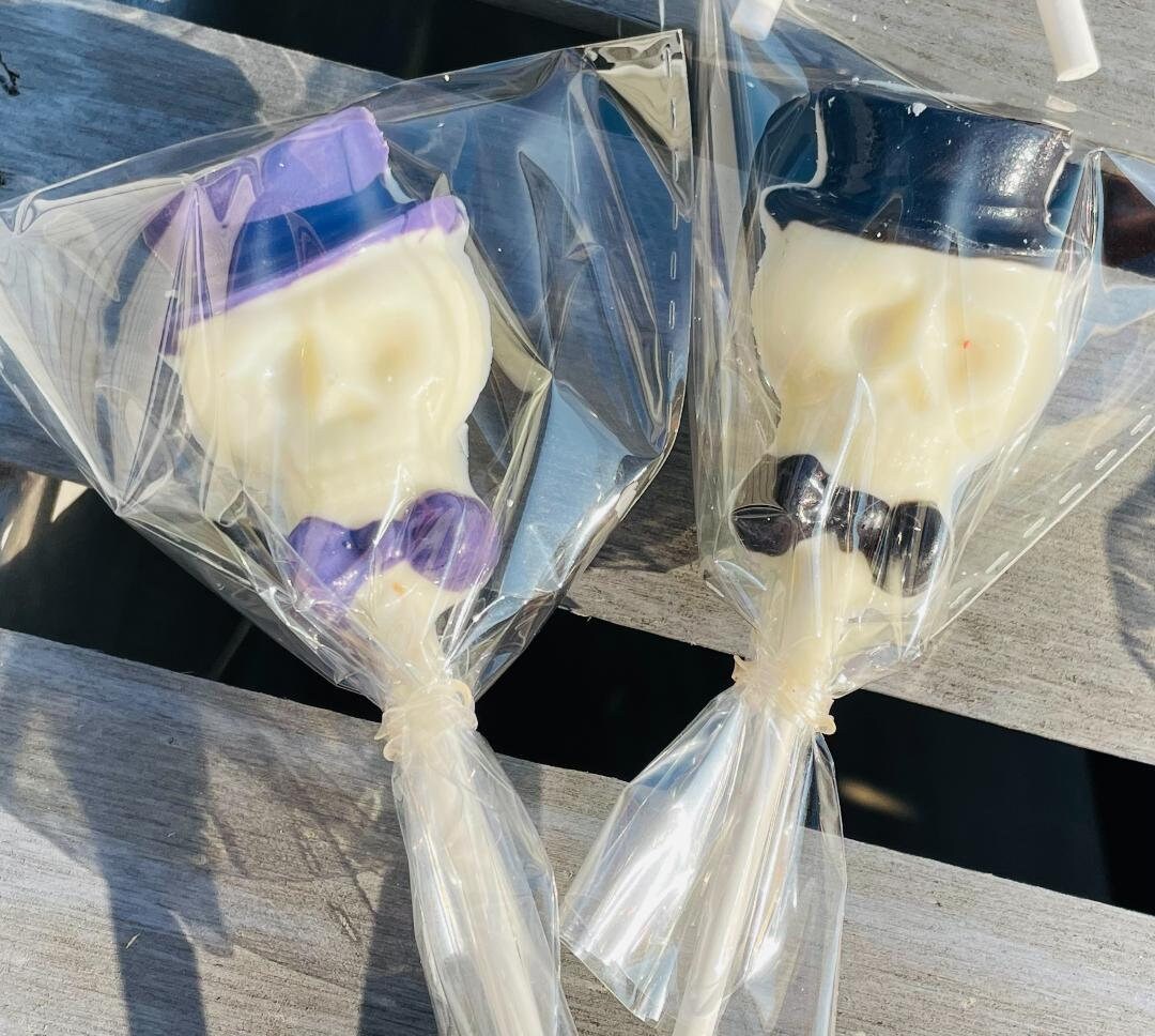Halloween Chocolate Lollipops Ghost Pumpkin Witch Skull Fangs Bat Trick ...
