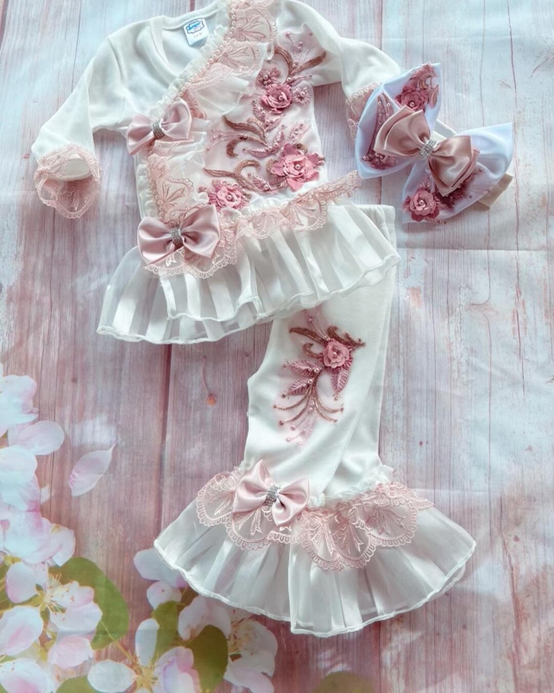 Ruffle Baby Set - Etsy
