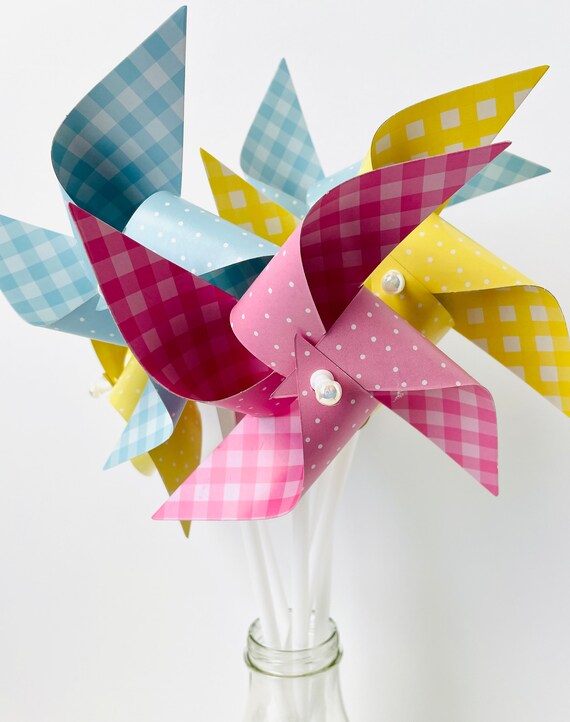 Party Paper Pinwheels Spring Decor Gingham Picnic Game Birthday Baby ...