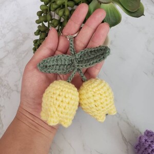 Crochet Tulip Keychain - Etsy