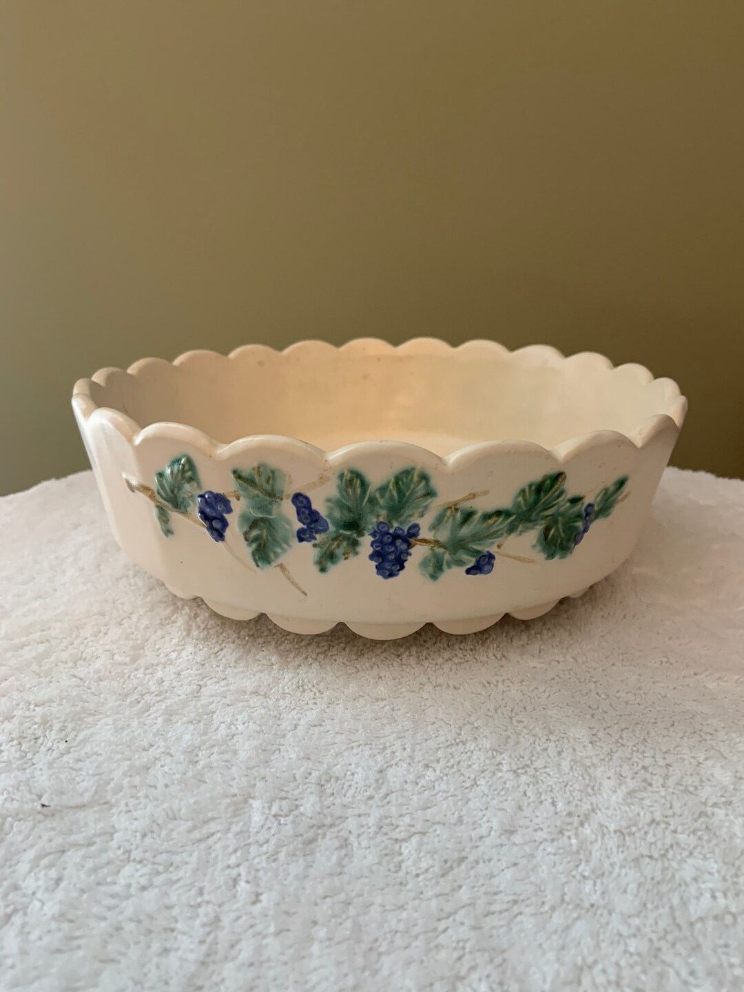 Mccoy Fruit Bowl - Etsy