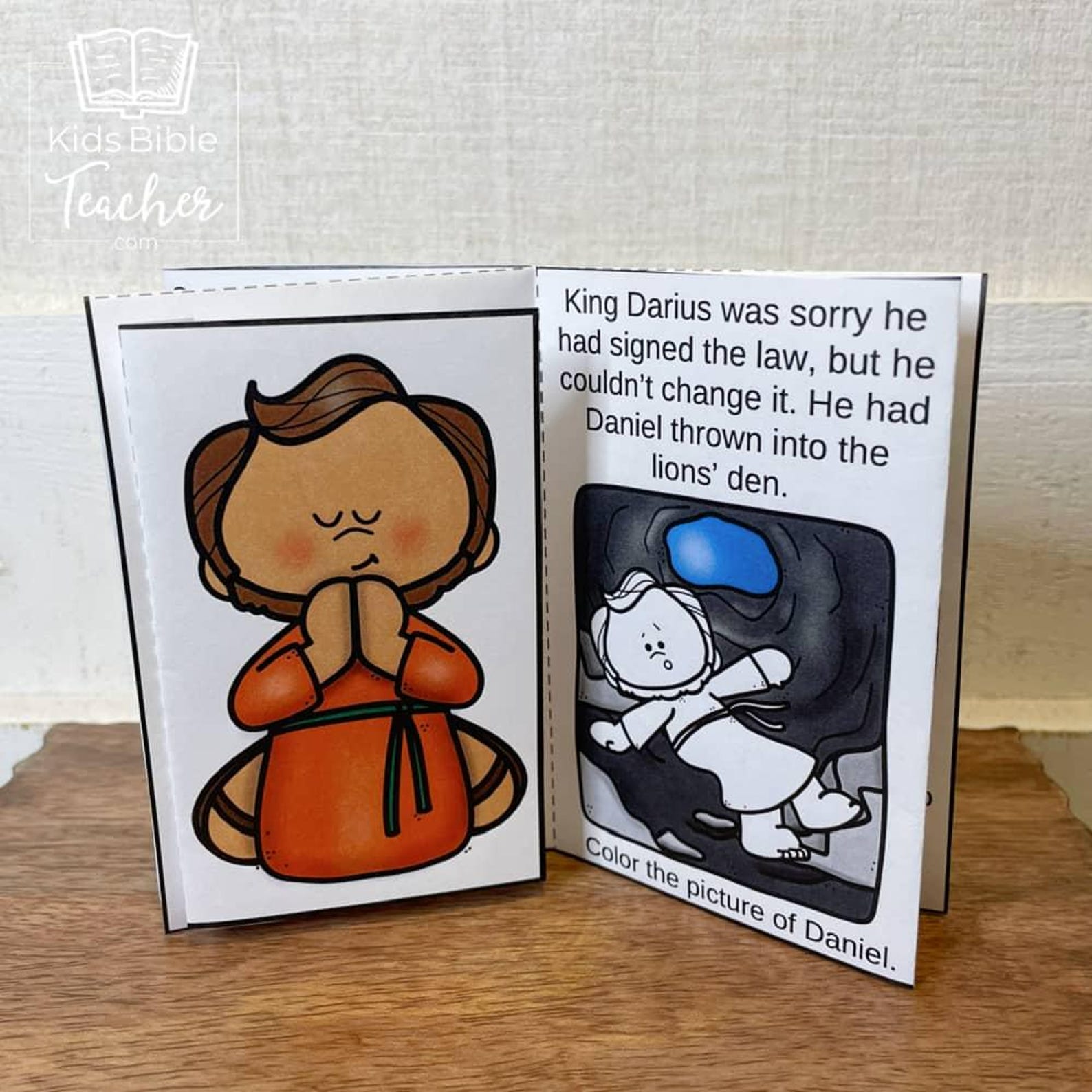 Daniel in the Lions Den Mini Book Craft, Daniel Bible Craft for Kids ...