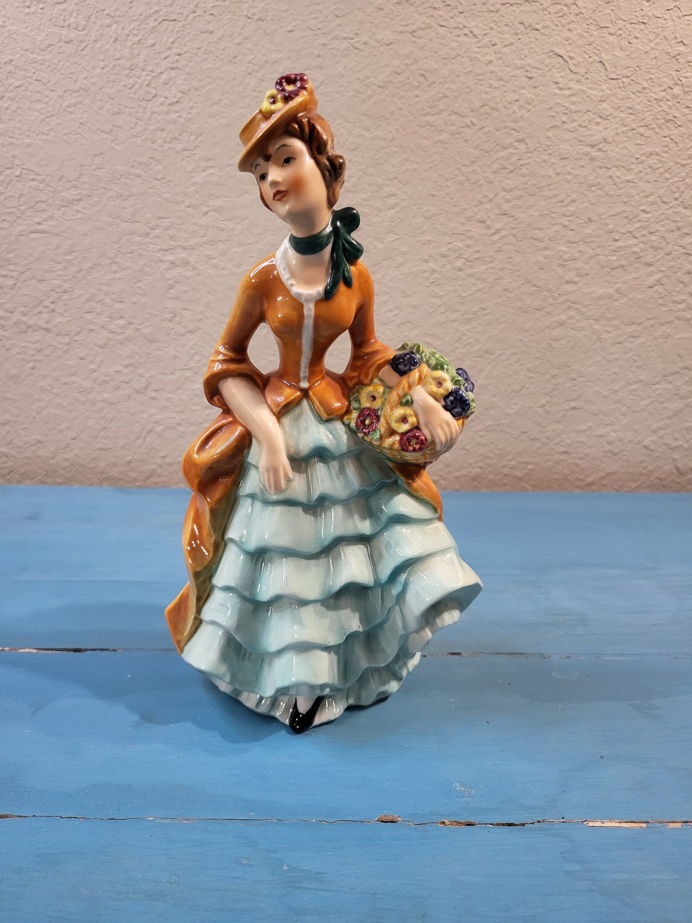 Vintage Goebel Porcelain ''flower Lady'' Figurine - Etsy