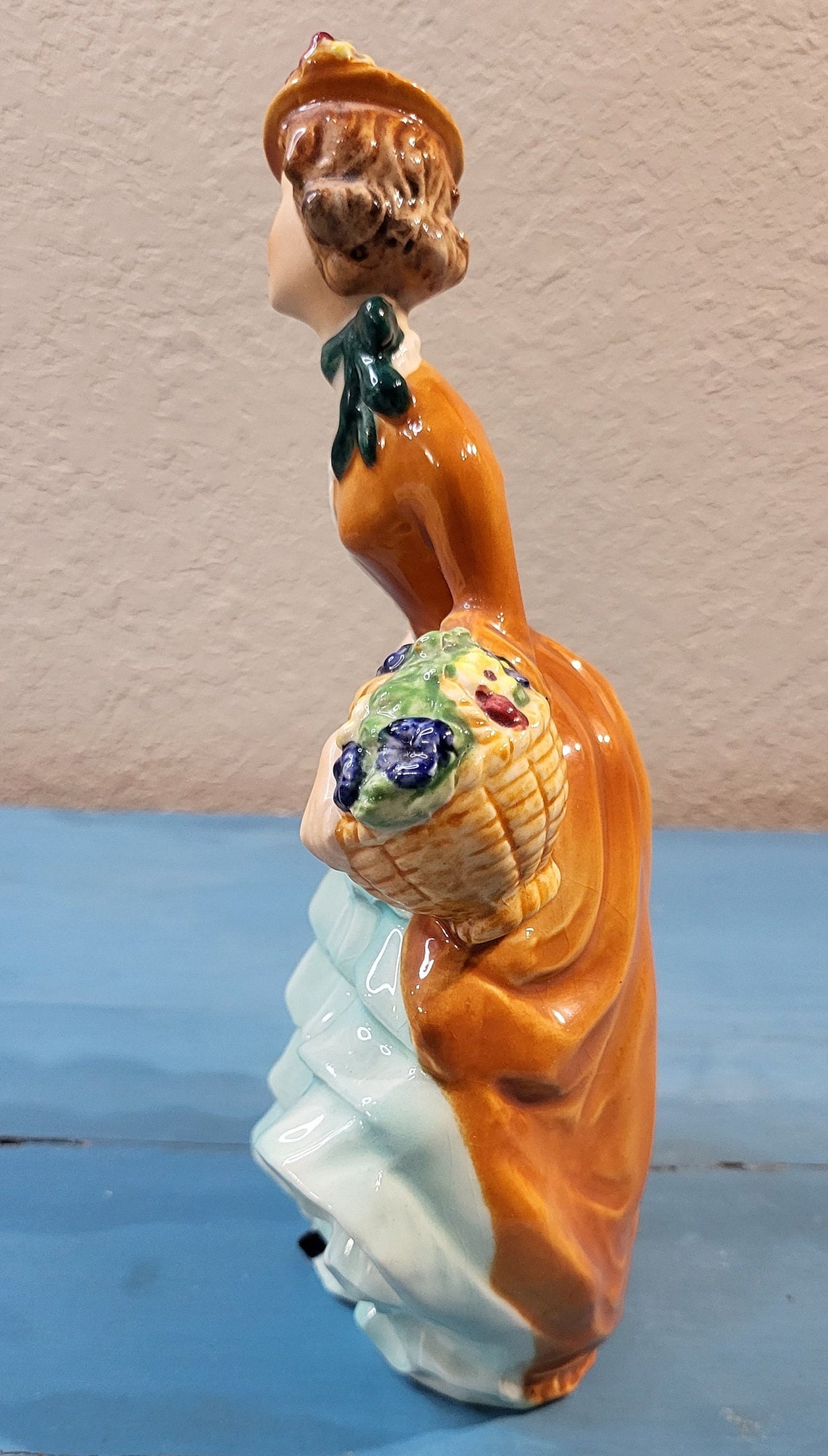 Vintage Goebel Porcelain ''flower Lady'' Figurine - Etsy
