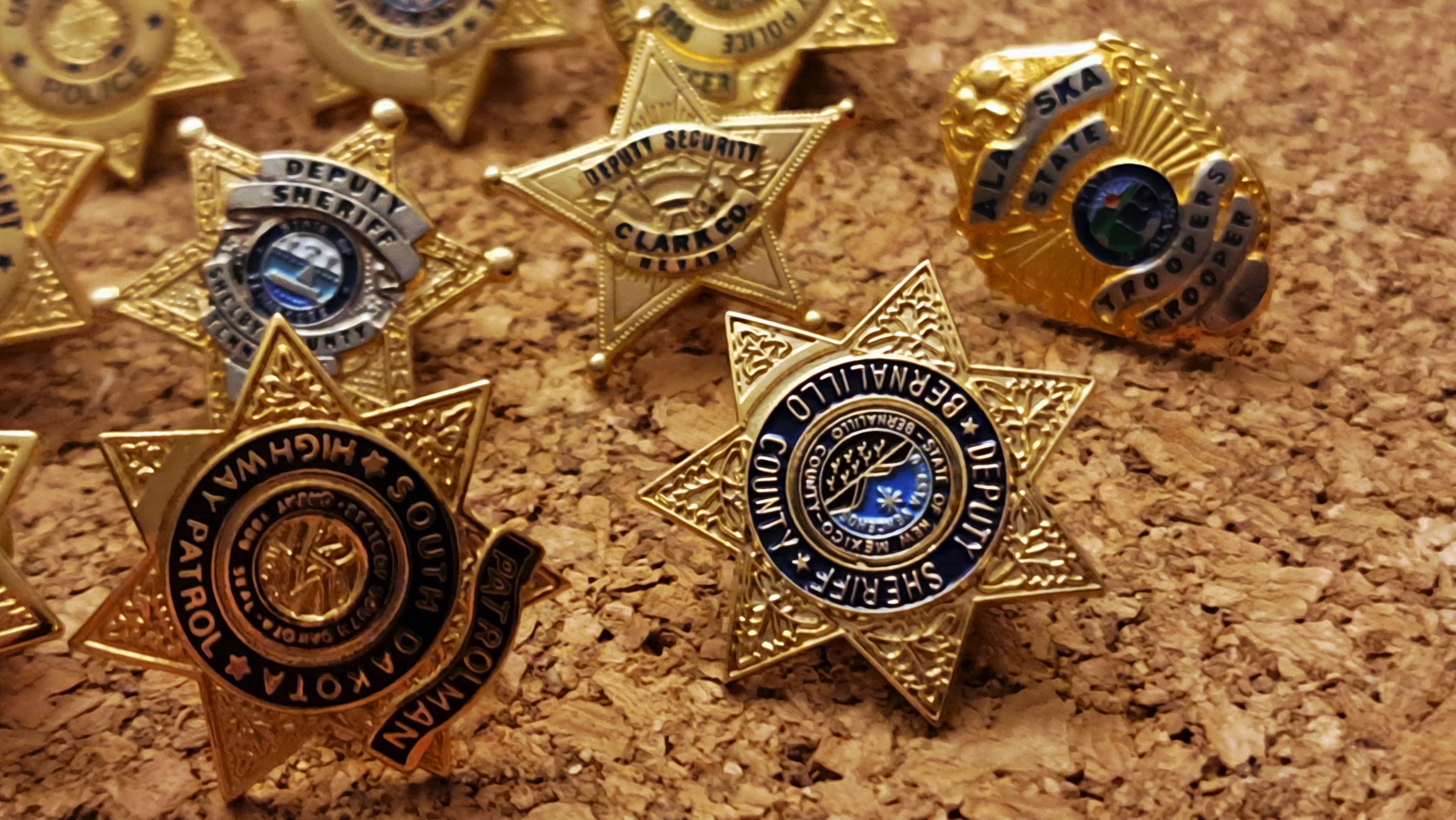 10 Vintage Obsolete Law Enforcement Pins - Police, Sheriff, State ...