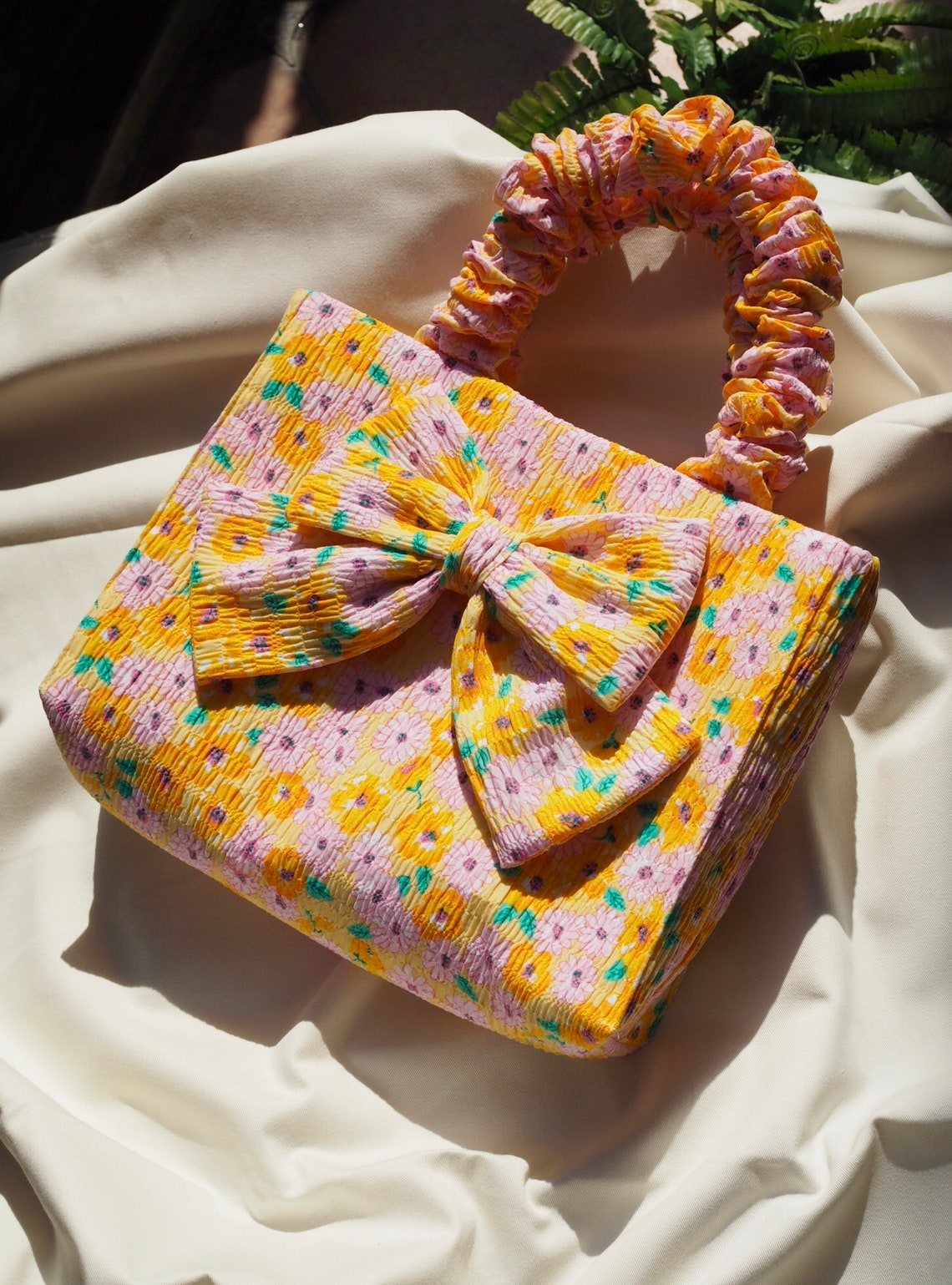 Floral Print Scrunchie Tote Bag - Handbag for Women - Etsy