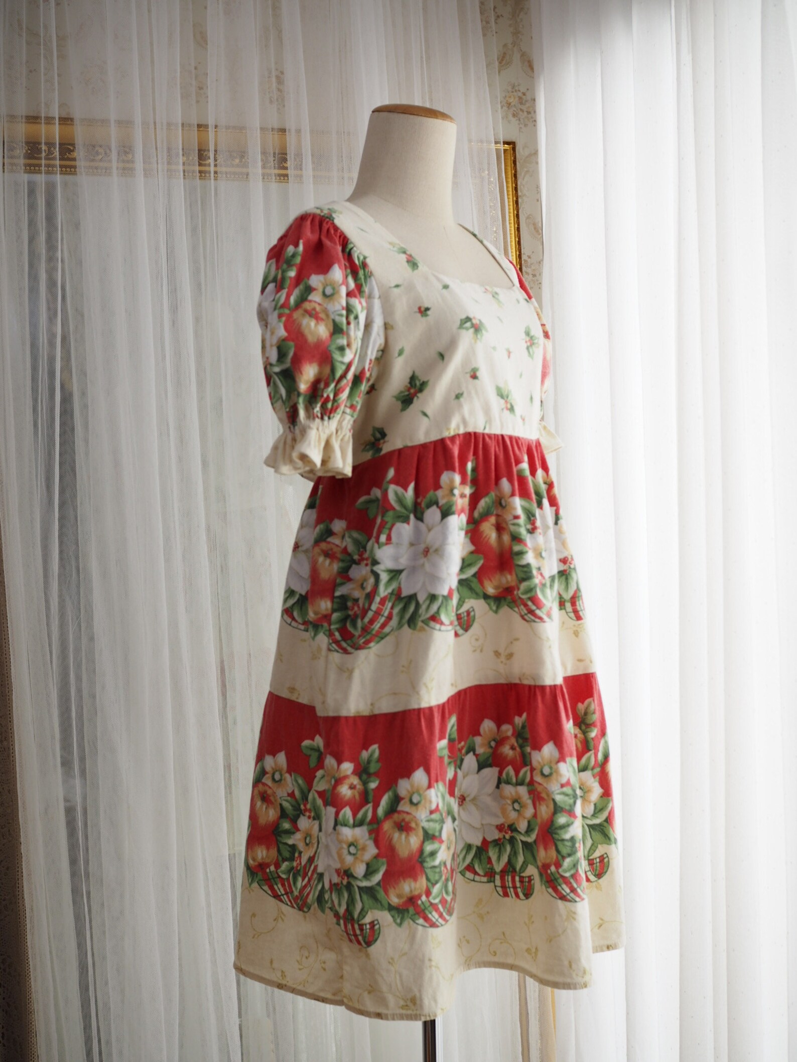 Tablecloth Dress /upcycled Fashion /vintage Fabric - Etsy
