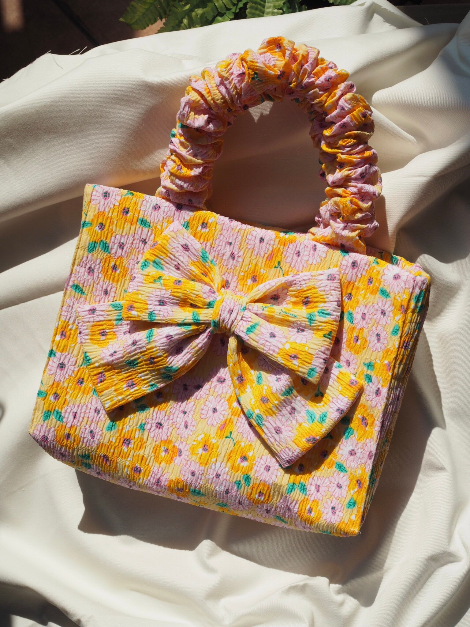 Floral Print Scrunchie Tote Bag - Handbag for Women - Etsy