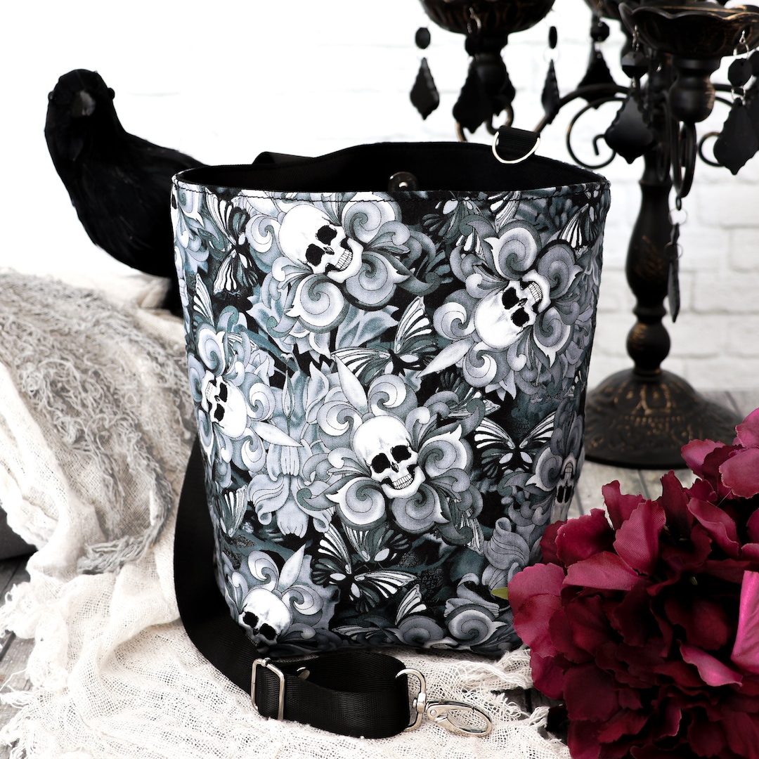 Car Trash Can, Car Accessories for Women With Goth Halloween Skull ...