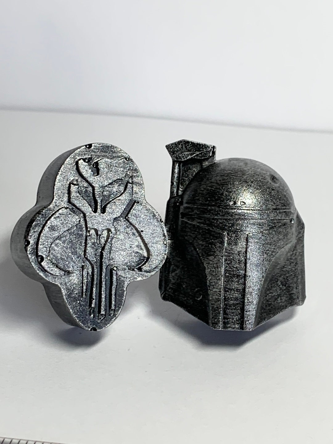 Mandelorian Helmet & Emblem silver Brush Drawer Pull Set - Etsy