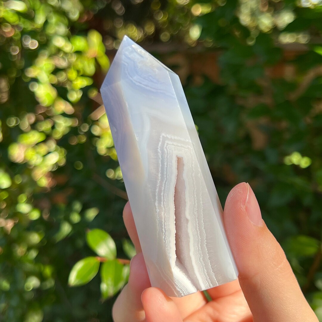 Blue Lace Agate Tower With Banding and Druzy, 3.52“ | Druzy Agate ...