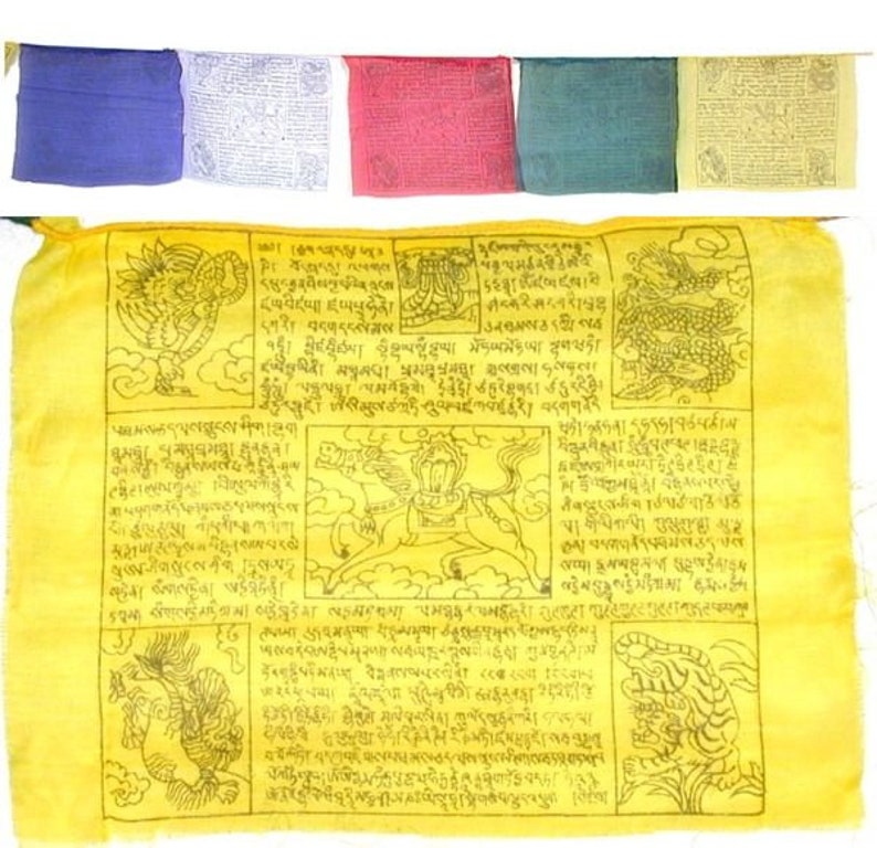 Himalayan Prayer Flags Set of 25 - Handmade Buddhist 'wind Horse ...
