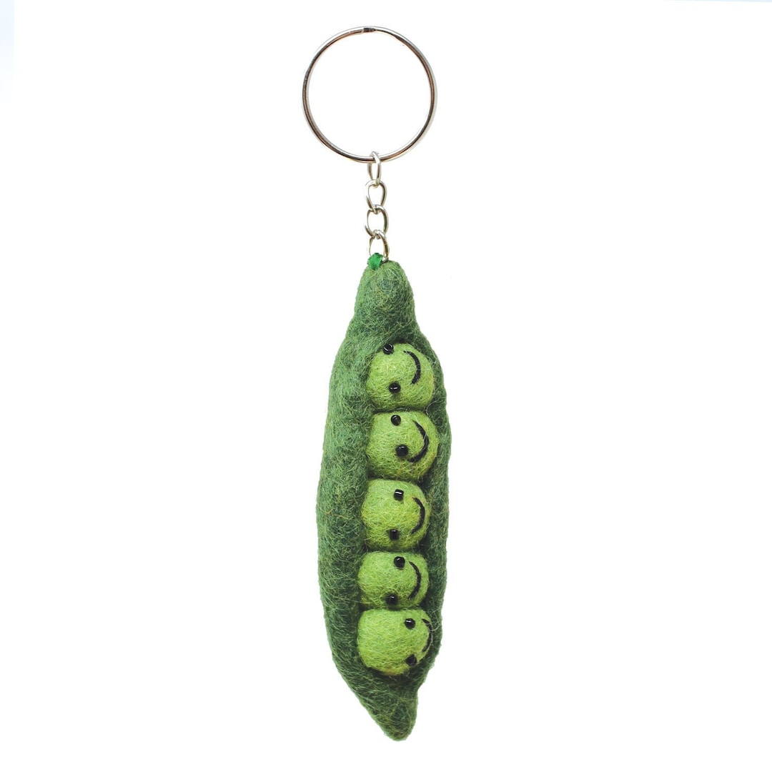 Handcrafted Pea Pod Keyring - Adorable Fair Trade Pure Wool Felt Pea ...