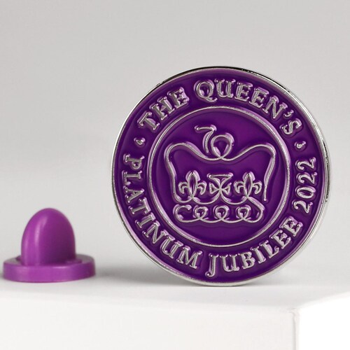 The Queen's Platinum Jubilee Metal Sign 15 X 20 Cm - Etsy