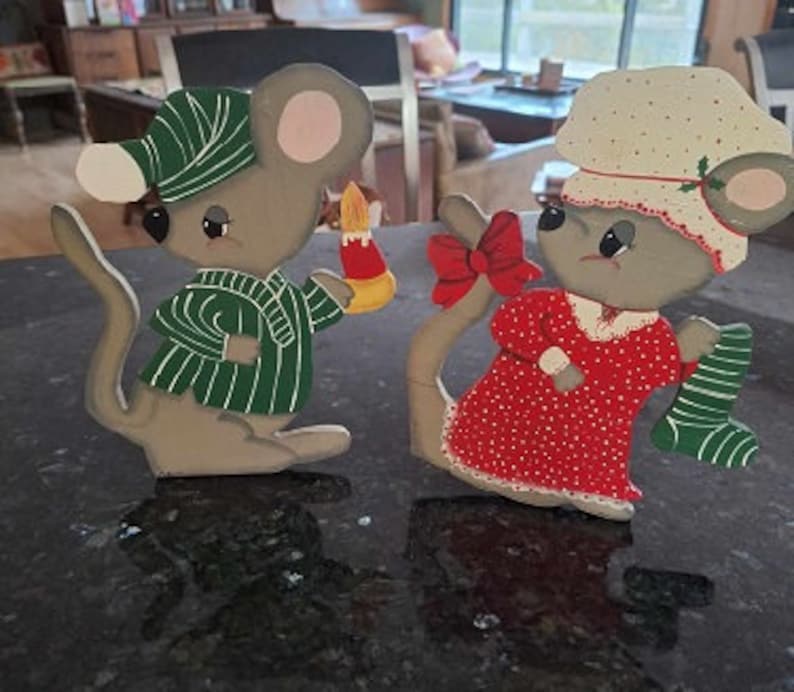 Cute Vintage Holiday Mice Decor Handmade Painted Wood - Etsy