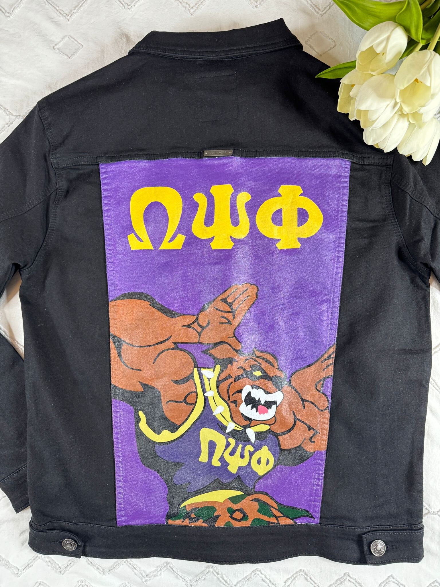 Custom Hand-painted Jackets, Custom Jean Jacket, Iconic Design Inspired ...