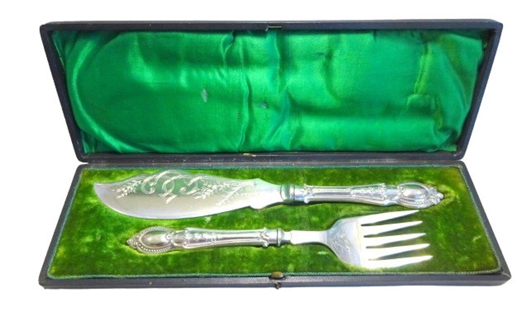 Antique Victorian Silver Plated Fish Servers, Salmon Servers, Cake ...