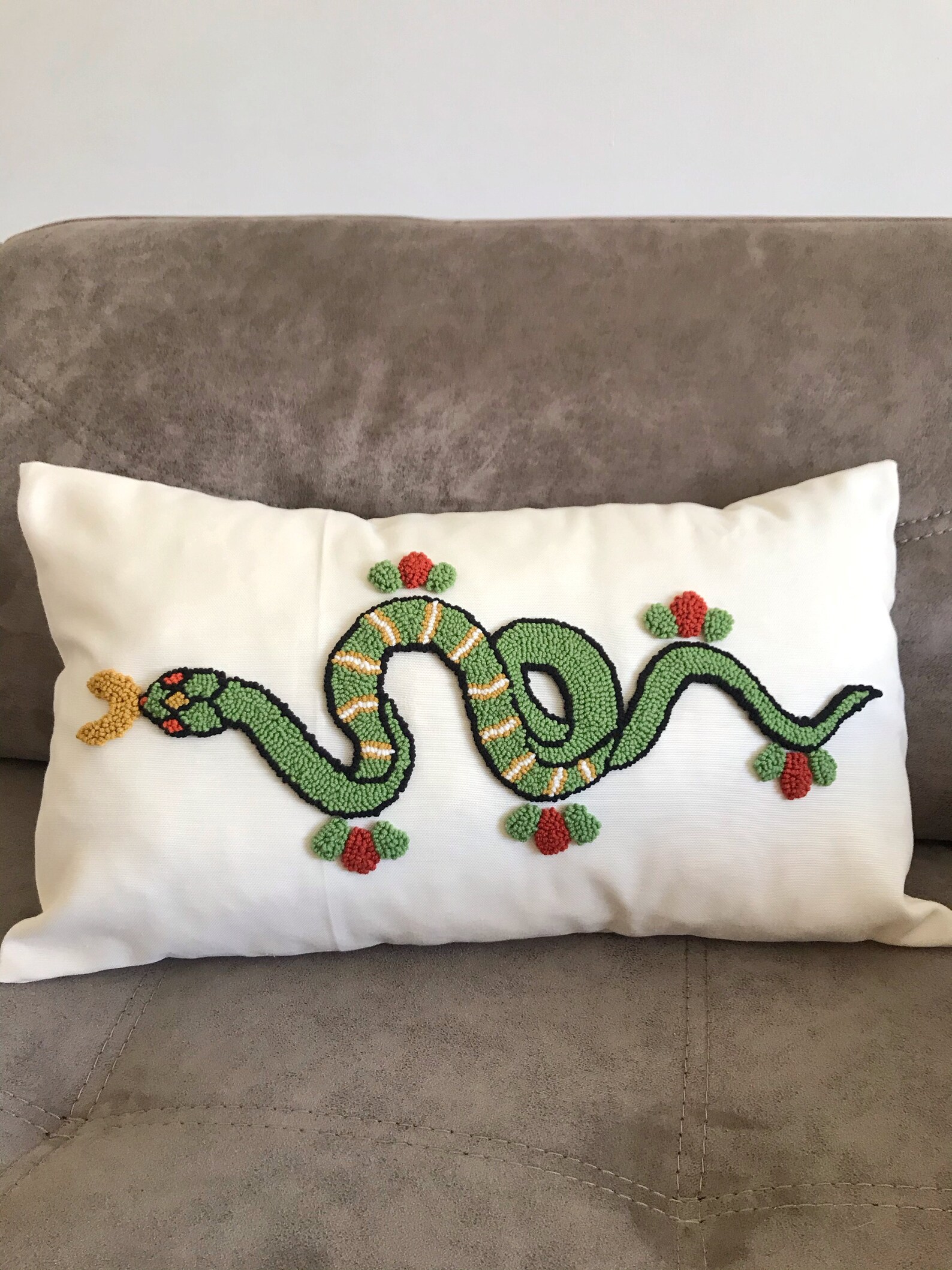 Punch Needle Pillow Cover, Green Snake Pillow, Hand Tufted Red Eye ...
