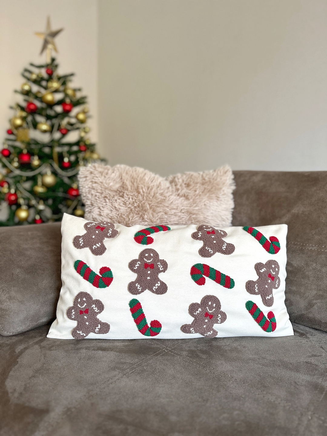 Christmas Gingerbread Man Pillow Cover, Punch Needle Christmas Throw ...