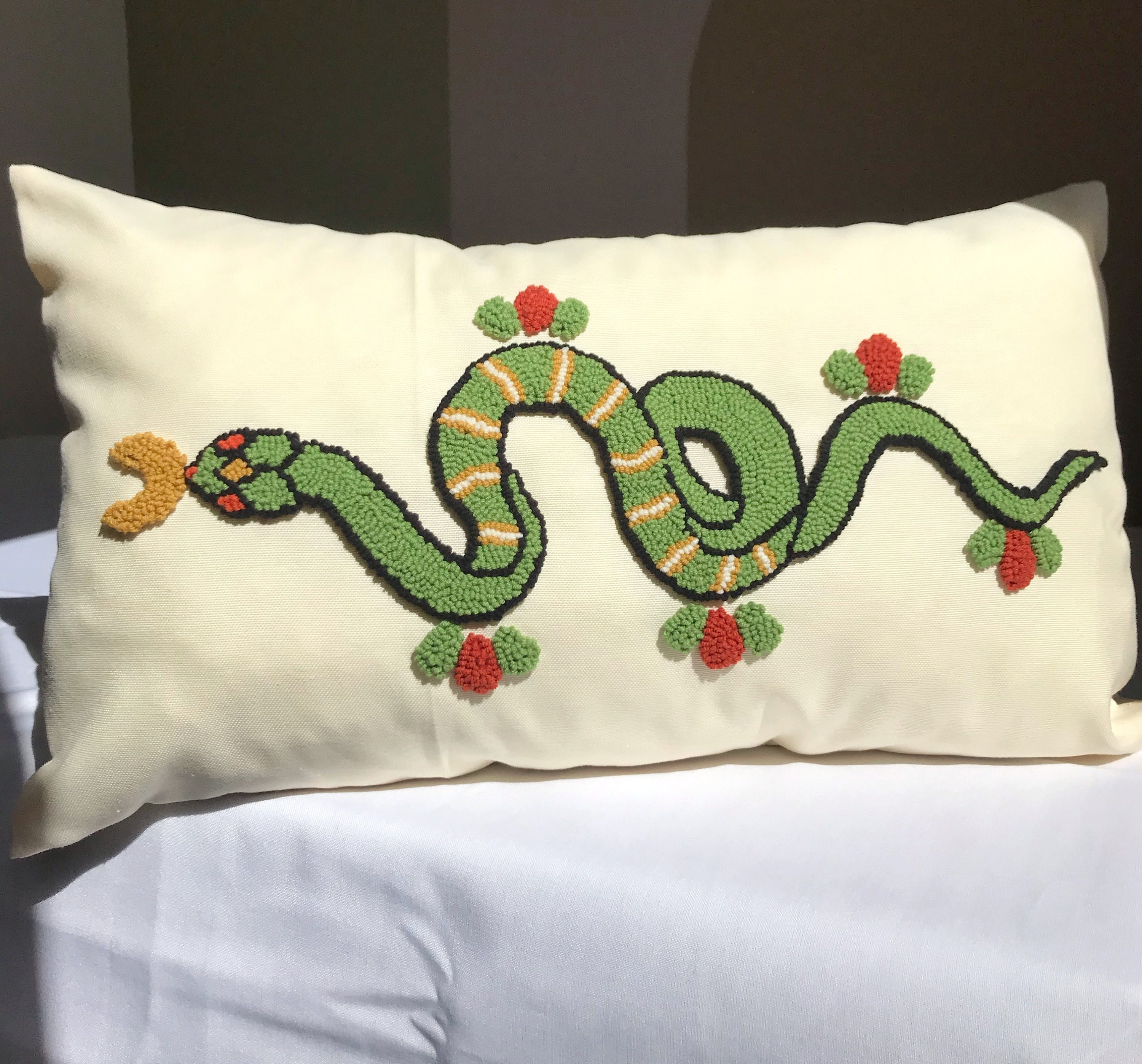 Punch Needle Pillow Cover, Green Snake Pillow, Hand Tufted Red Eye ...