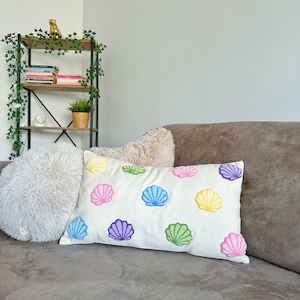 Punch Needle Seashell Pillow Cover, Sea Shell Throw Pillow, Colorful ...