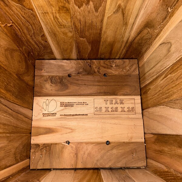 16x16 Gift Box - 60+ Gift Ideas for 2023