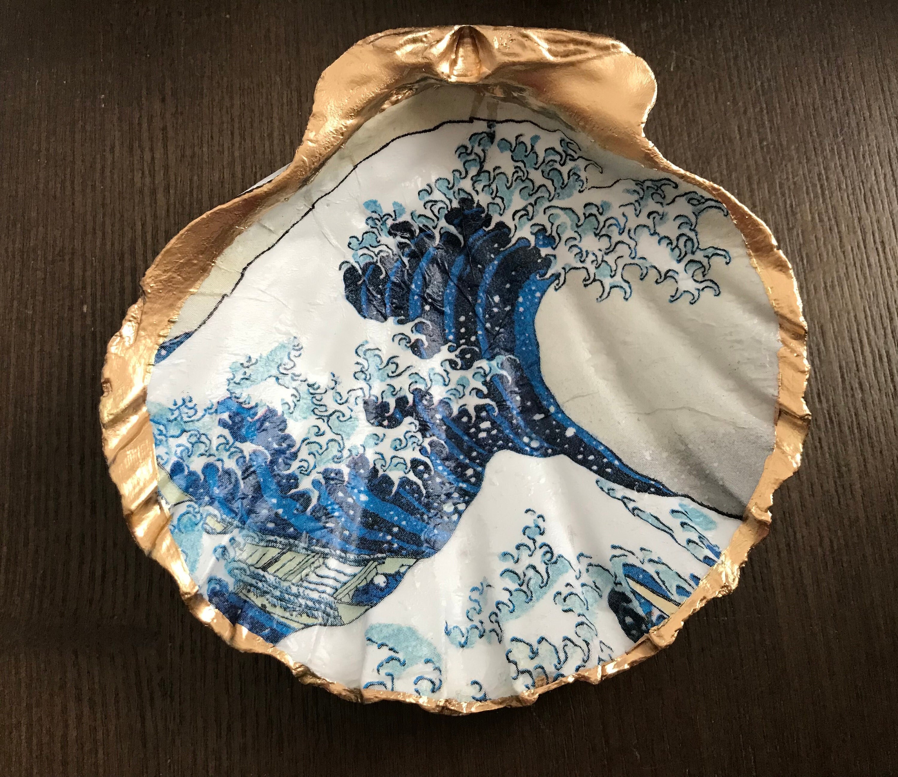 The Great Wave of Kanagawa Large Scallop Shell Trinket Dish | Etsy