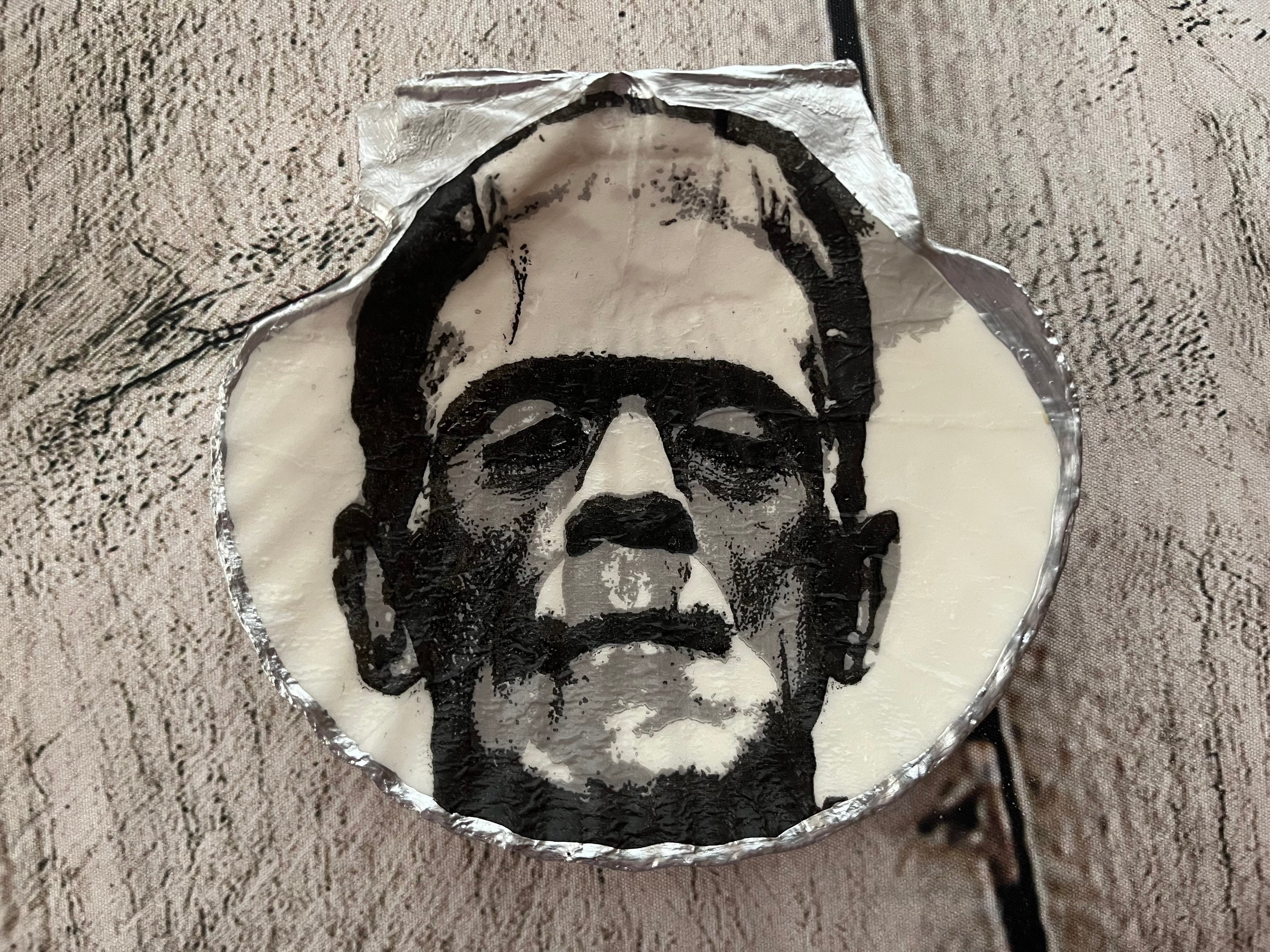 Frankenstein and Dracula Scallop Shell Ring Dishes, Matching Set ...
