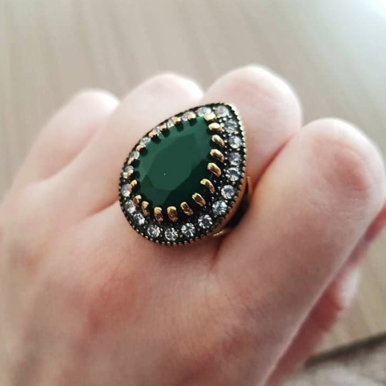 Hurrem Sultan Green Emerald Ring From the Serie Magnificent Century ...