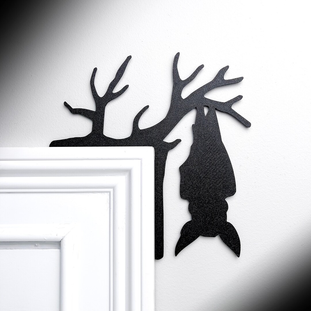 Hanging Bat Door Topper, Bat Door Corner Decor, Spooky Halloween Over ...