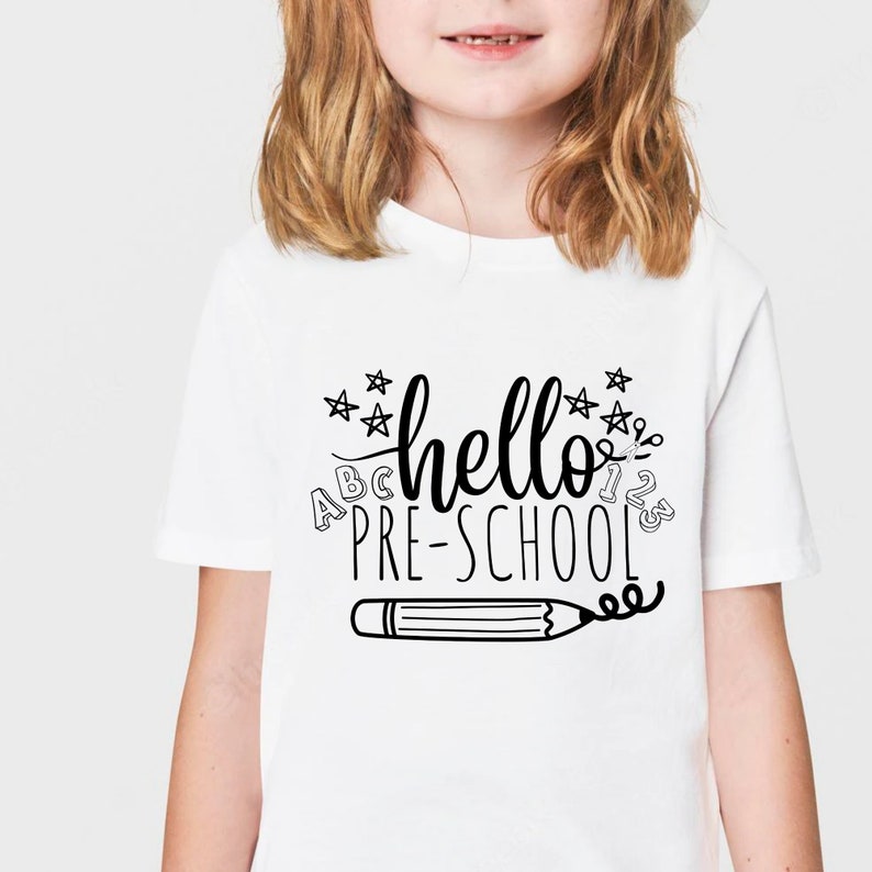 Hola preescolar Svg, Regreso a la escuela SVG, Primer día de clases SVG ...