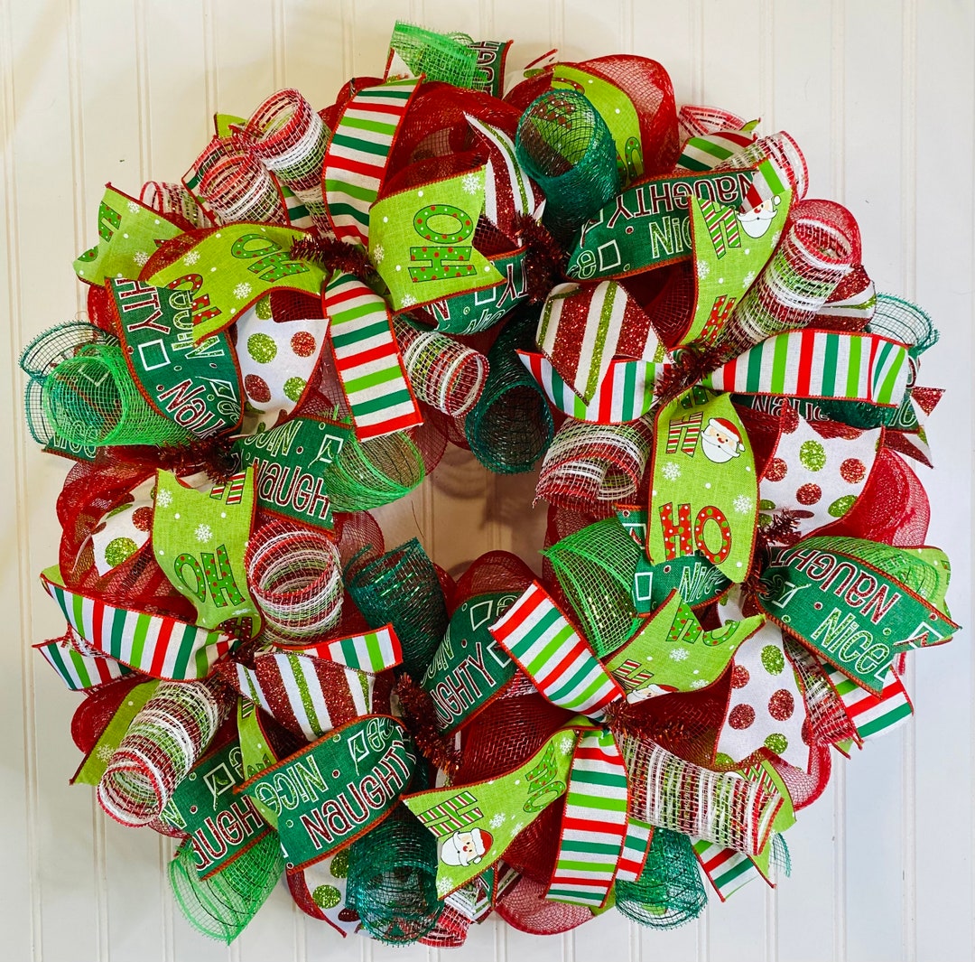 Christmas Wreath, Christmas Wreaths, Wreath, Traditional Christmas ...