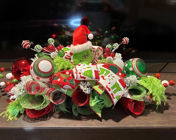 Christmas Grinch Centerpiece Christmas Table Centerpiece Christmas ...