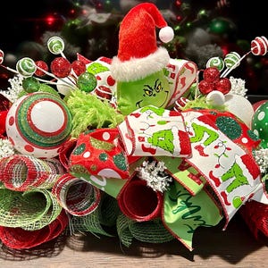 Christmas Grinch Centerpiece Christmas Table Centerpiece Christmas ...