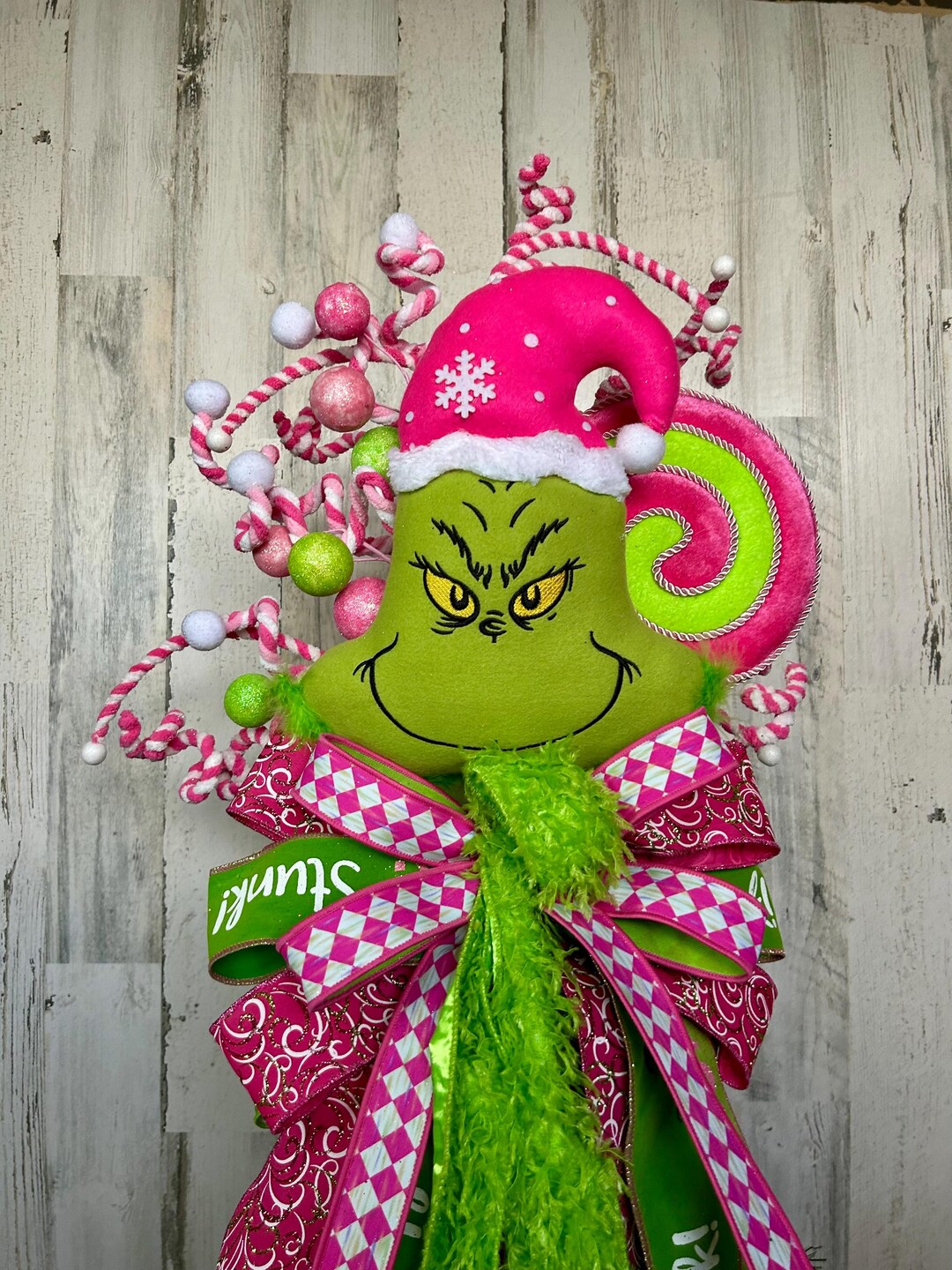 Pink Grinch Christmas Tree Topper, Large Grinch Bow, Decorated Pink ...