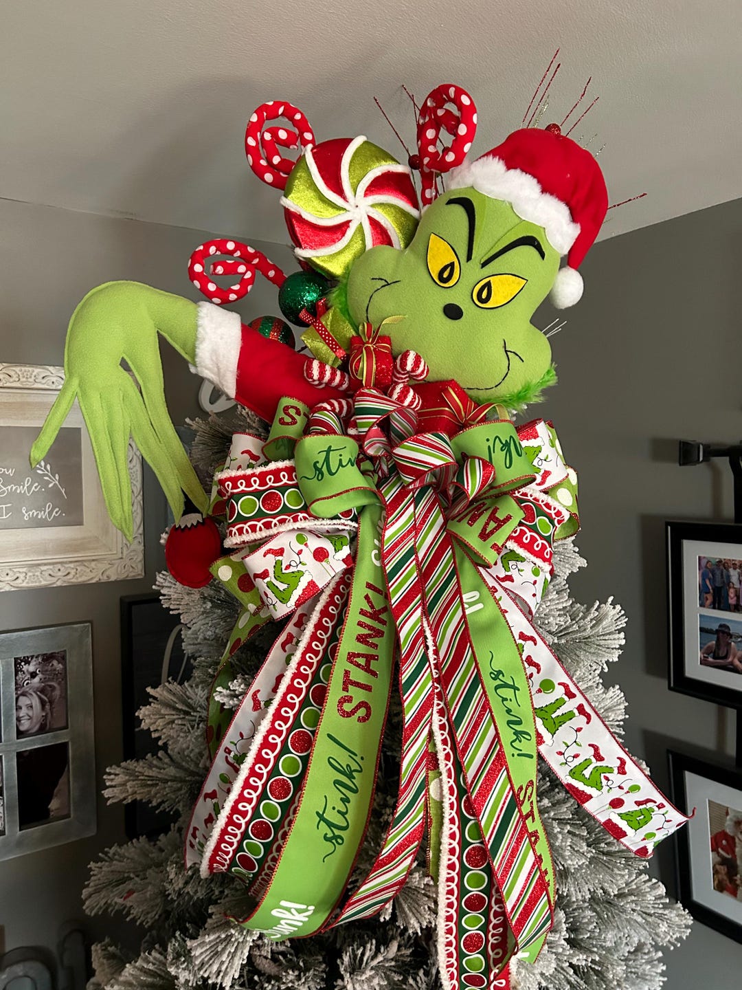 Extra Large Grinch Christmas Tree Topper, Large Grinch Bow, Decorated ...