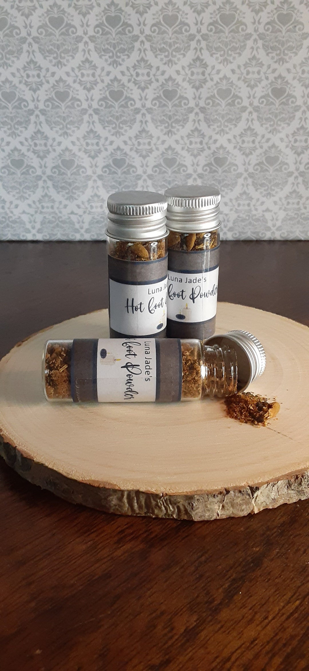 Hot Foot Powder: Enchanting Hot Foot Powder for Spellwork - Etsy