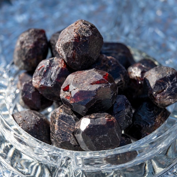 Crystal Garnet - Etsy