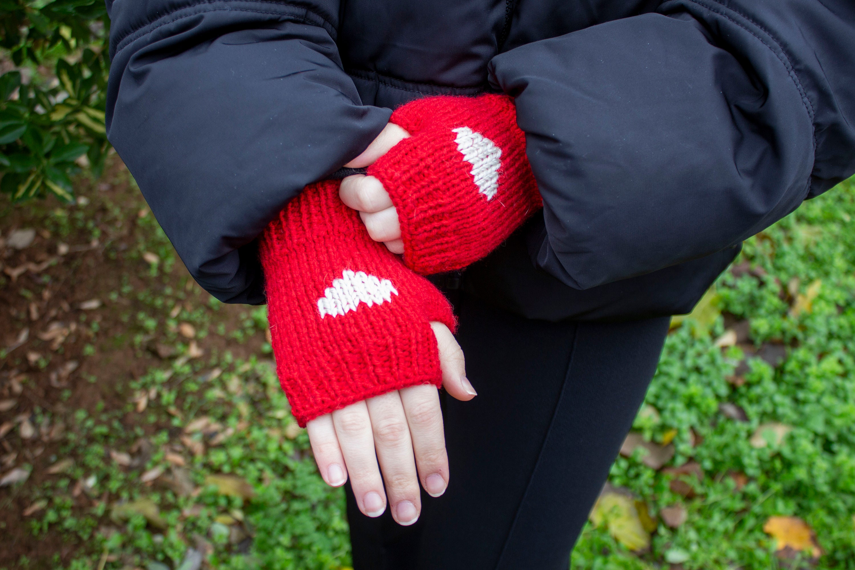 Fingerless Gloves, Hand Knit Winter Gloves, Heart Mittens, Red Heart ...