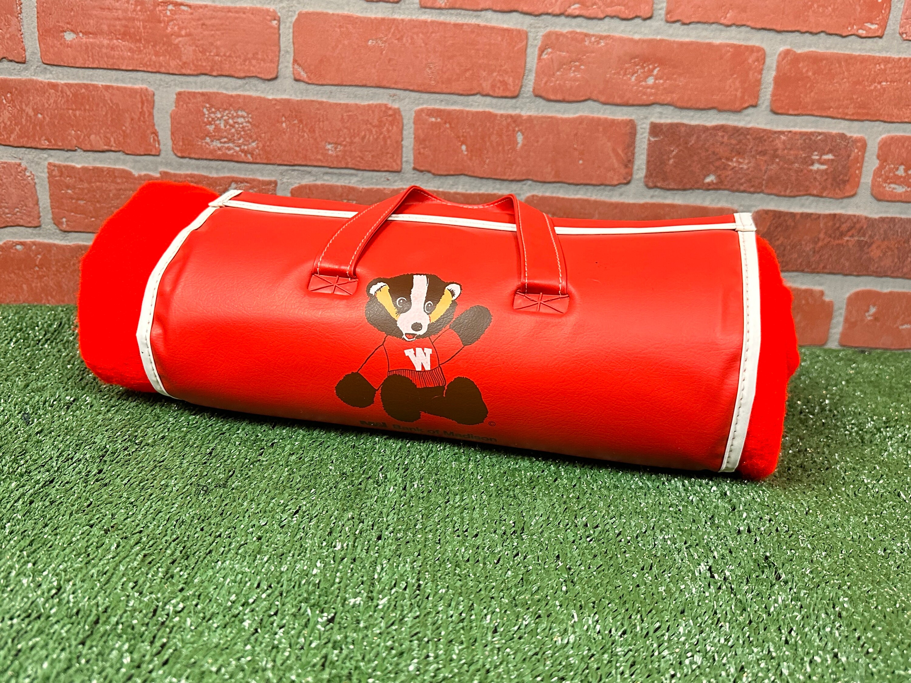 Vintage Wisconsin Badgers Faribo Picnic Blanket and Carrier - Etsy