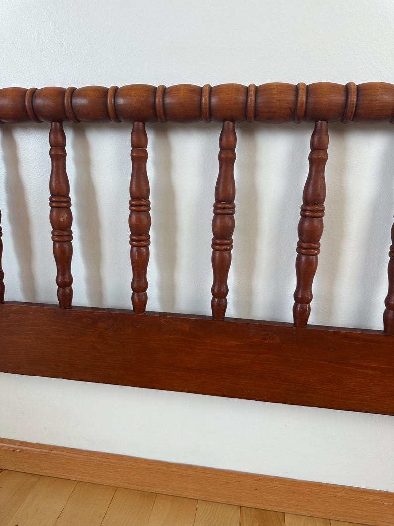Vintage Jenny-lind Heirloom Spindle Spool Style Wooden Headboard and ...