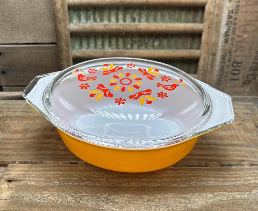 Vintage Pyrex Friendship Birds 043 1.5 Qt Orange Casserole Dish W ...
