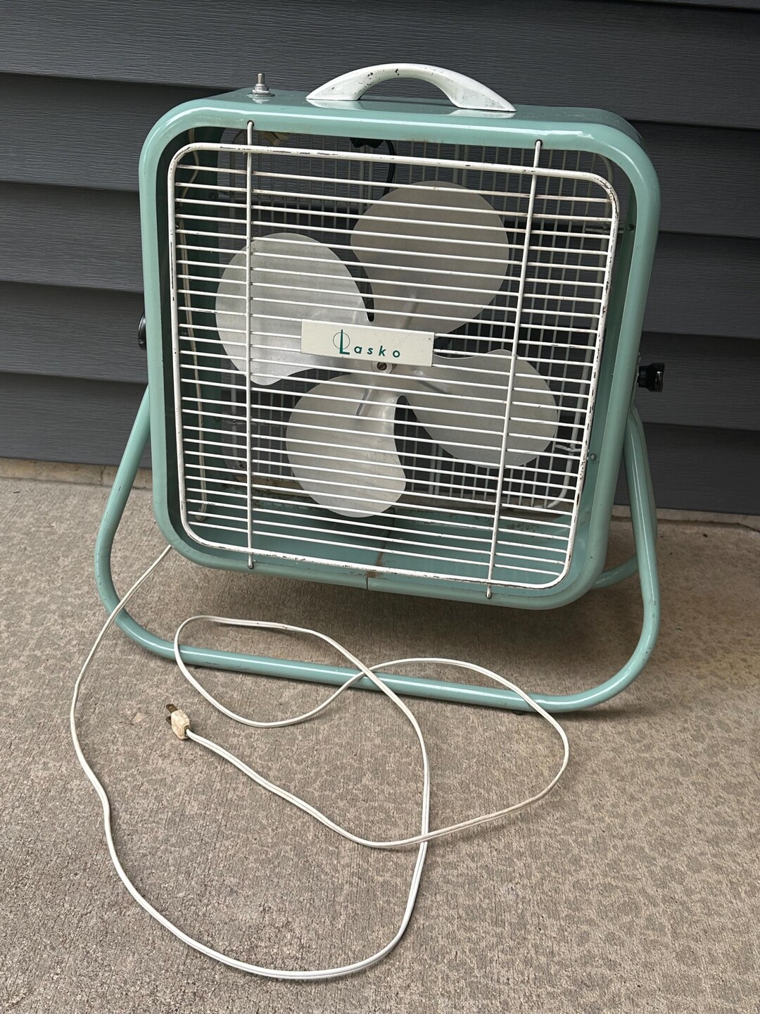 Vintage 15” Lasko Model 1400 Teal Box Fan Speed All Metal 2 Settings ...