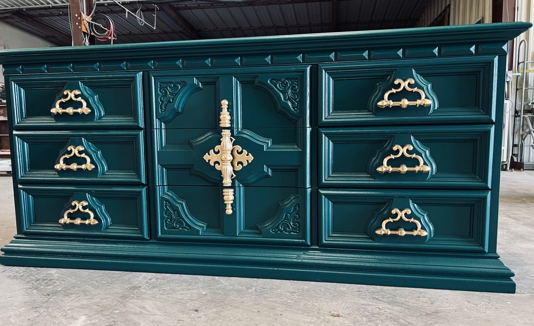 SOLD! Emerald Green Dresser| TV Console| Living Room Credenza| Bedroom ...