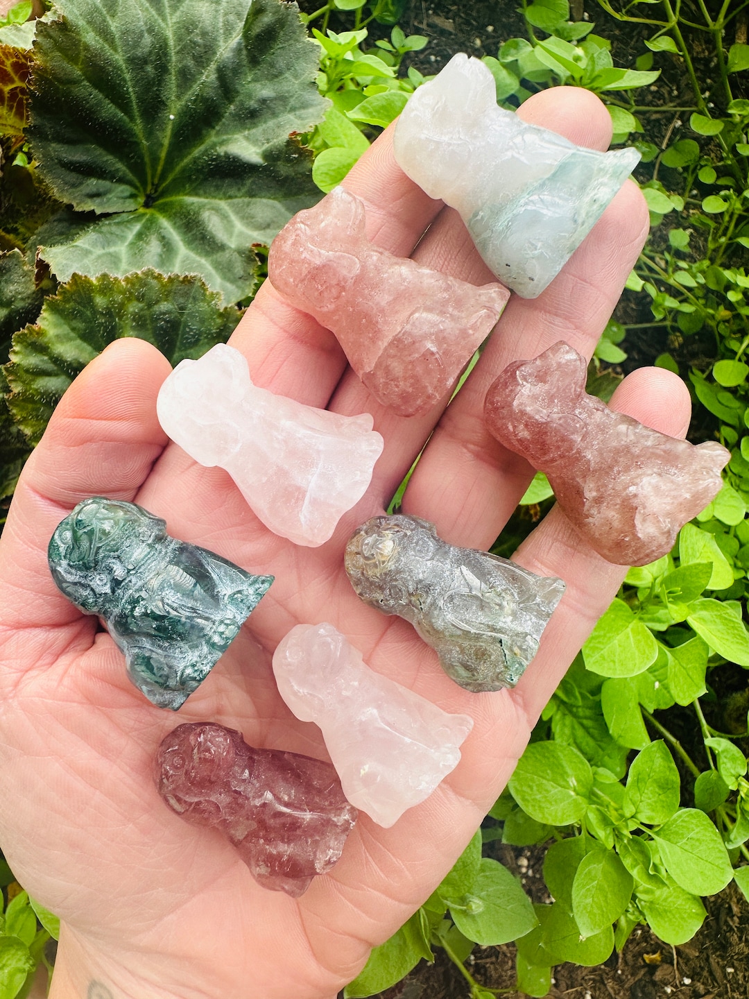 1 Inch Mystery Crystal Dog Carvings, Crystal Dog Confetti, Mystery ...