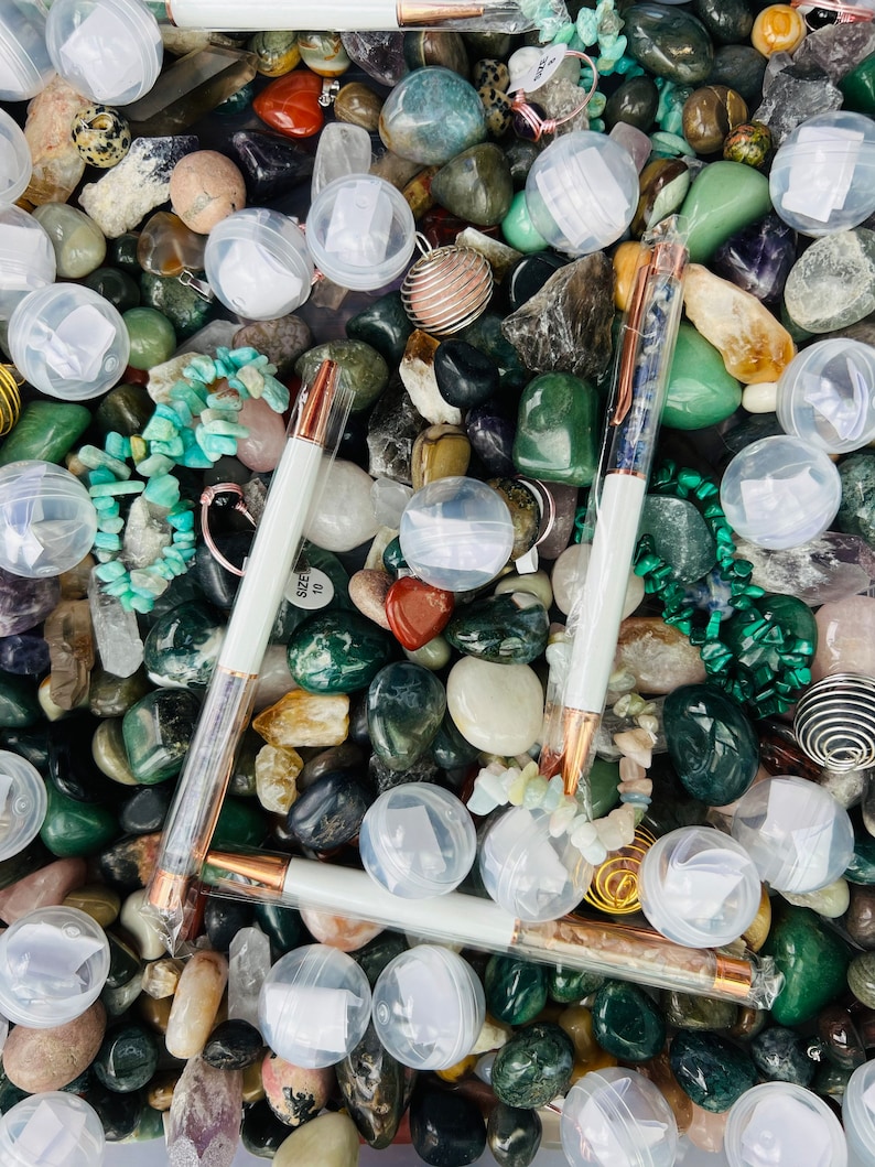 Deluxe Premium Crystal Confetti Big Scoop Crystal Confetti - Etsy