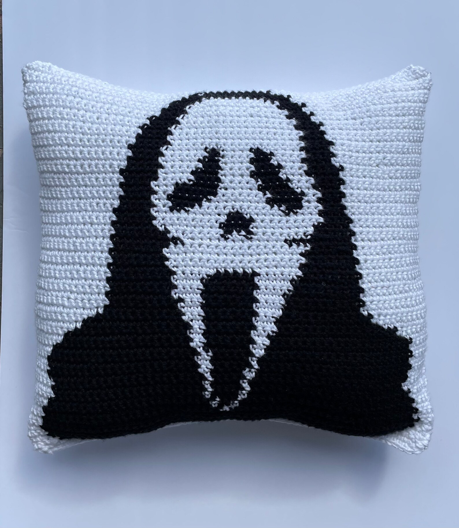 Scream Crochet Pillow Pattern Halloween Crochet Pattern - Etsy
