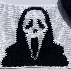 Scream Crochet Pillow Pattern Halloween Crochet Pattern - Etsy