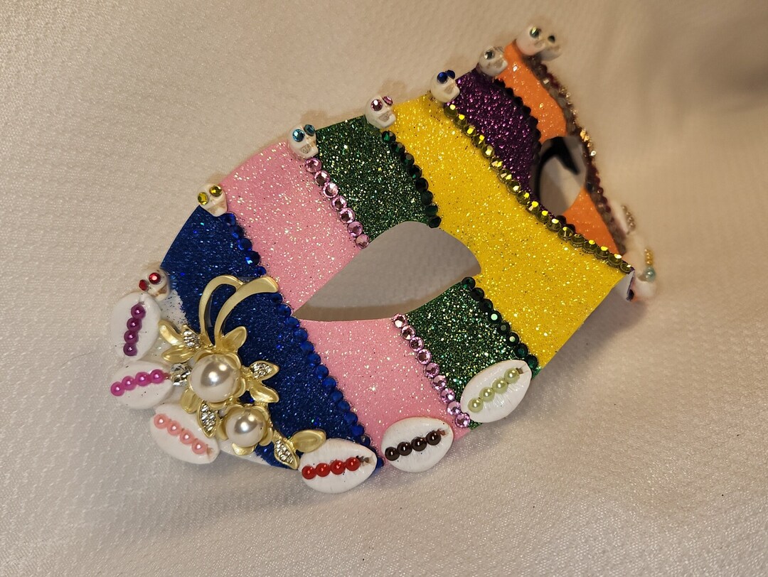 Oya Masquerade Mask - Etsy