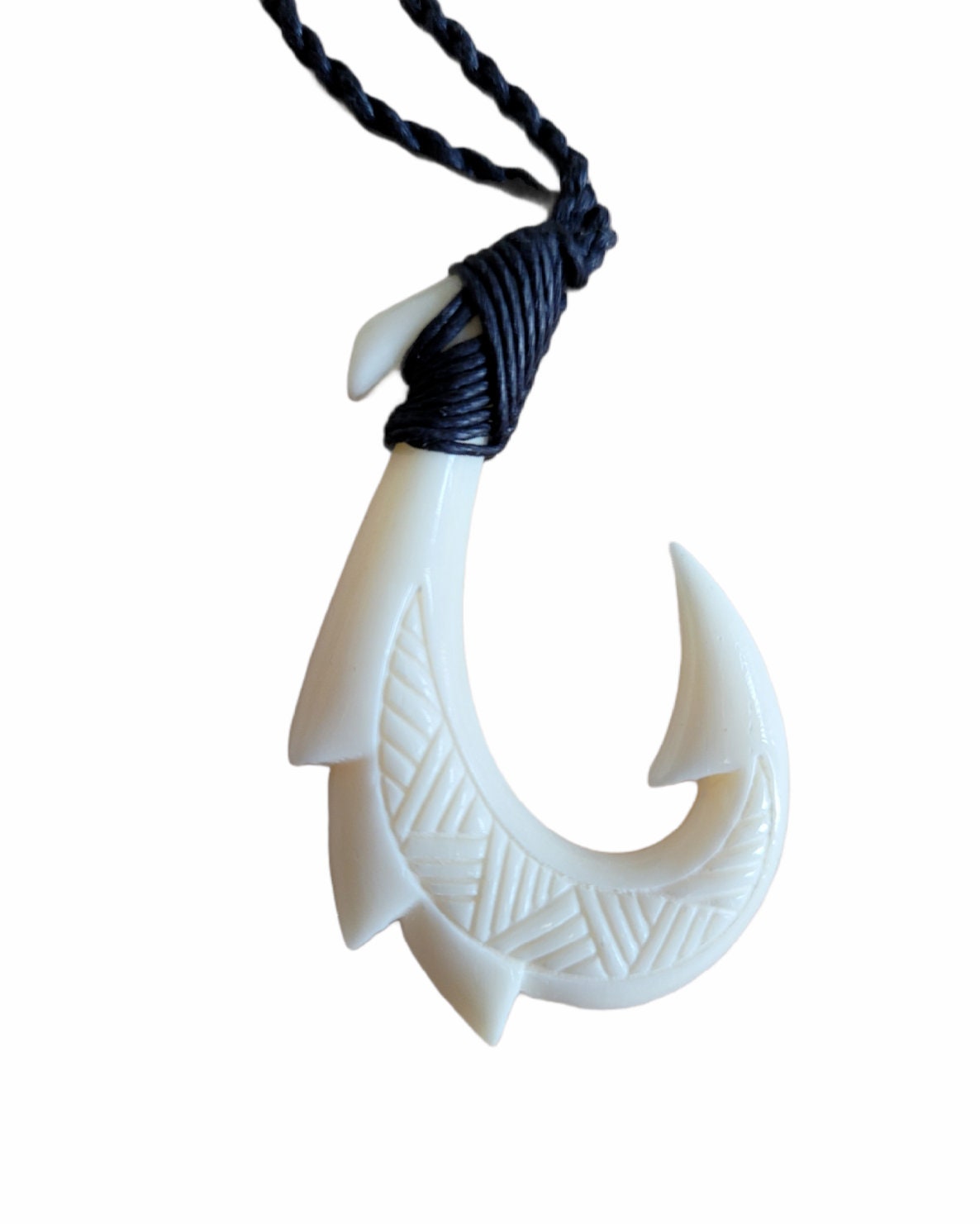 Beautiful Hawaiian Buffalo Bone Fish Hook Pendant Adjustable Necklace ...